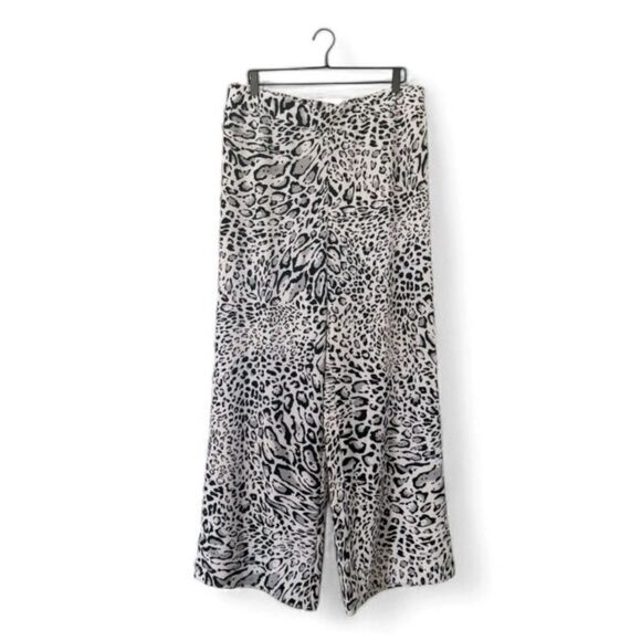 Cache | Pants & Jumpsuits | Cache Black White Animal Print Palazzo Wide ...